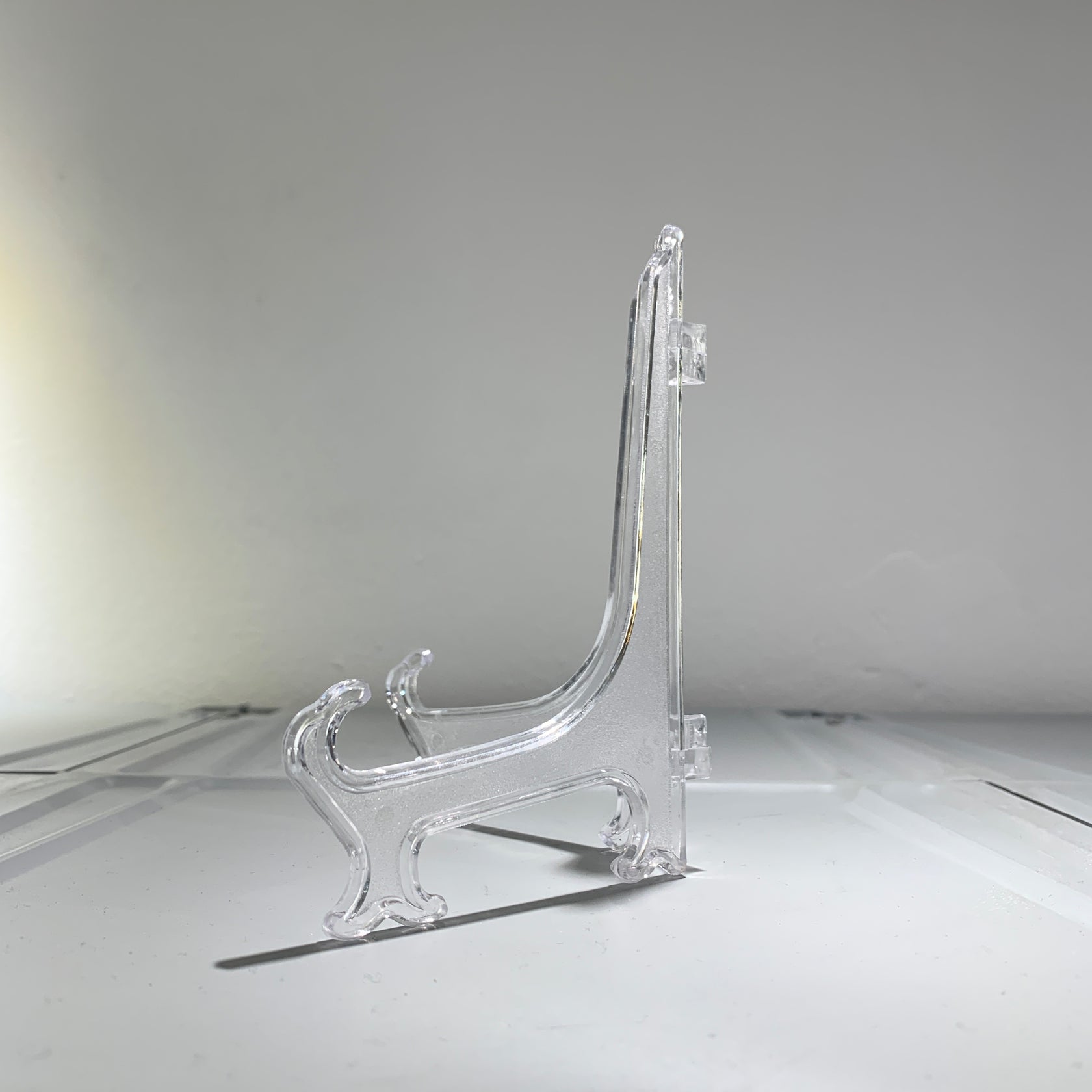 Clear Plate Stand – Supermama Store